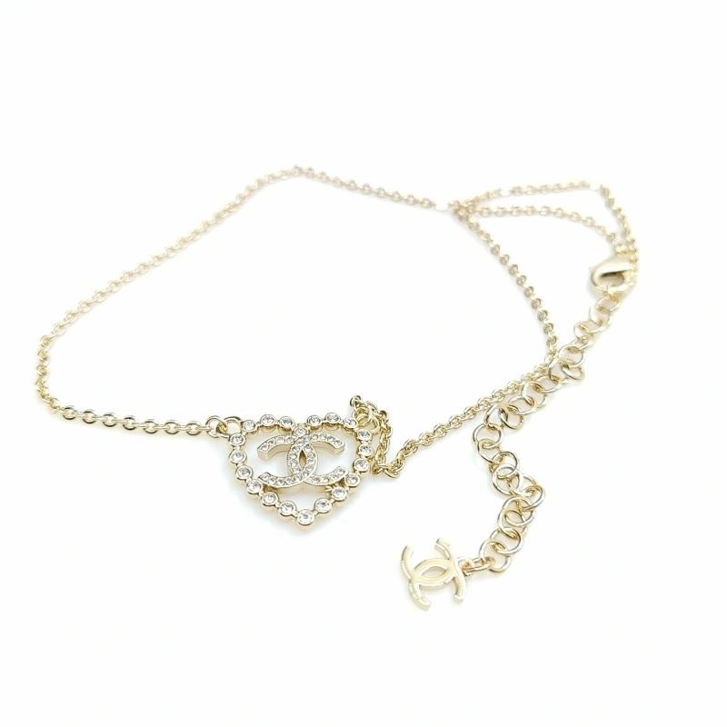 Accurate model Chanel Necklaces