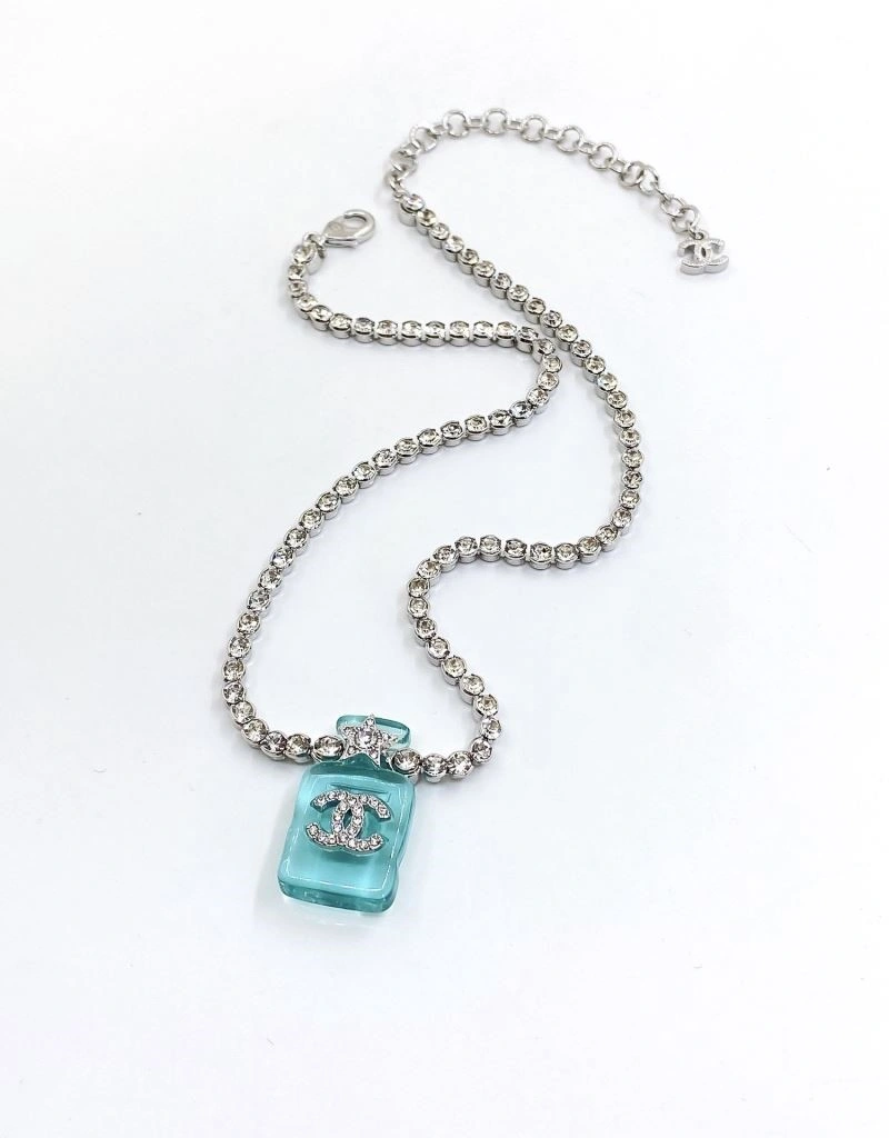 Inexpensive Chanel Necklaces