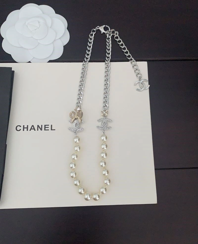 Brand-authenticated Chanel Necklaces
