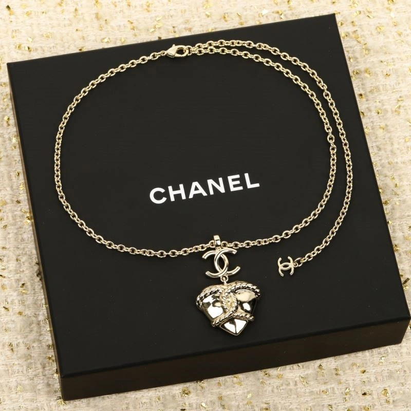 Exact replica Chanel Necklaces