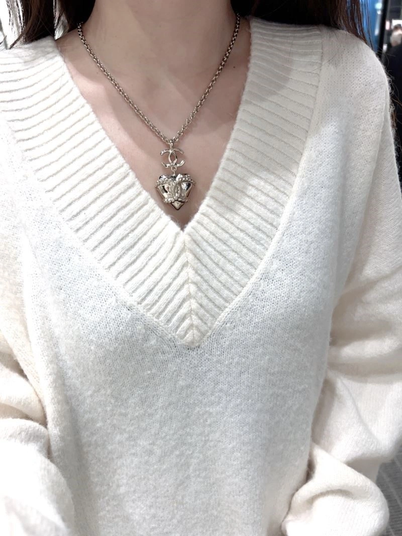 Exact replica Chanel Necklaces