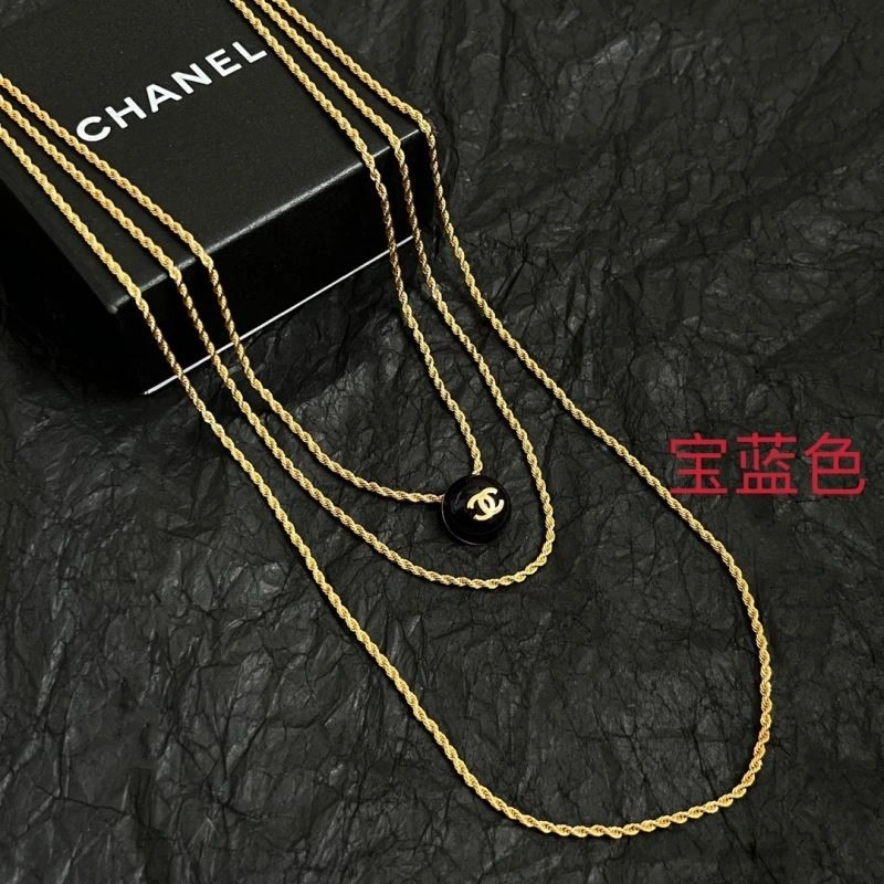 Bargain Chanel Necklaces