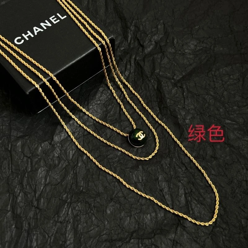 Cut-rate Chanel Necklaces