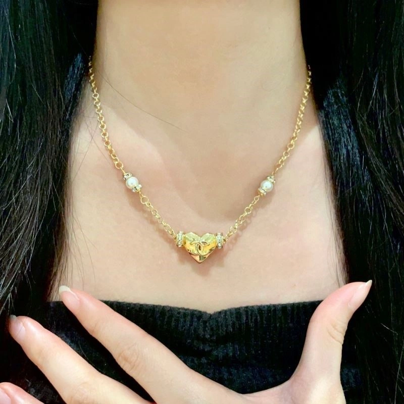 Brand-authenticated Chanel Necklaces