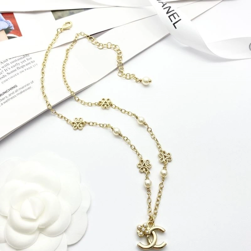 Bargain Chanel Necklaces