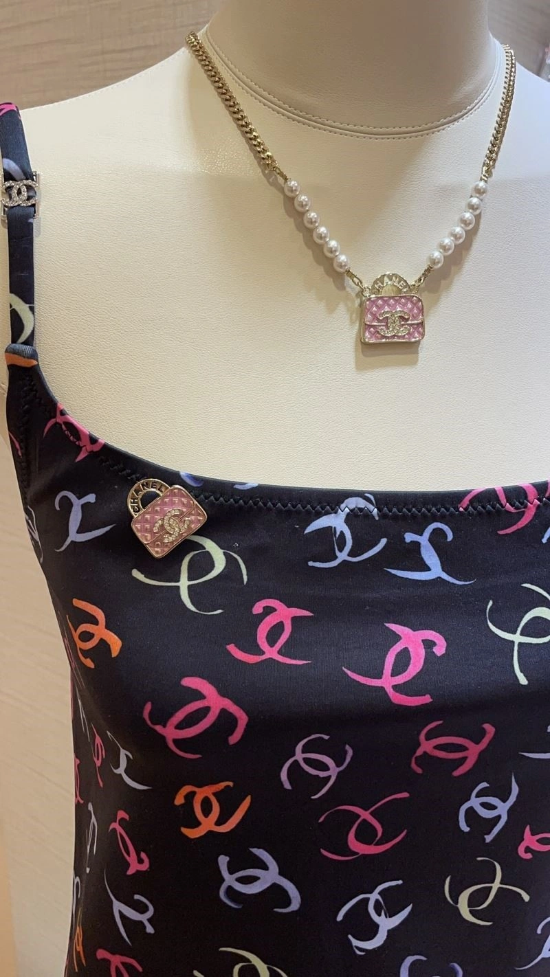 Discounted Chanel Necklaces