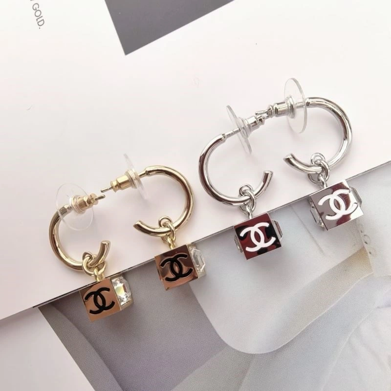 Precise copy Chanel Necklaces