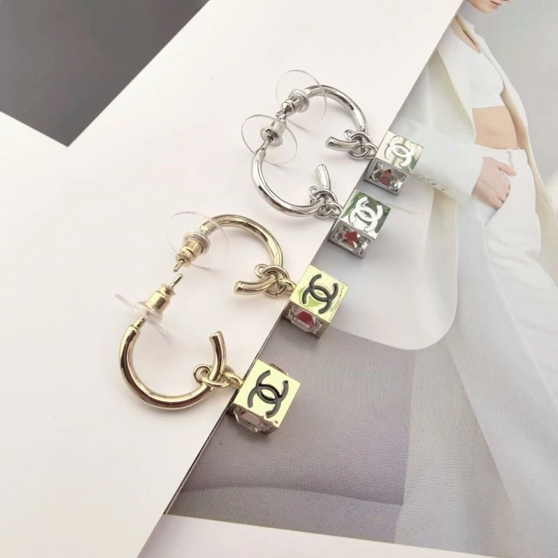 Precise copy Chanel Necklaces