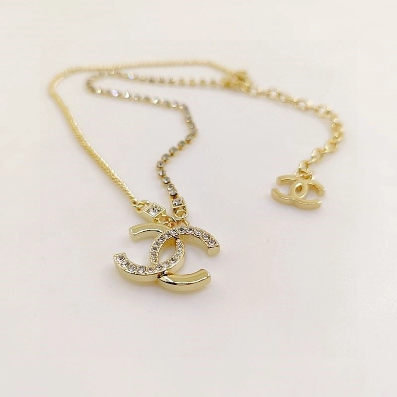1:1 copy Chanel Necklaces