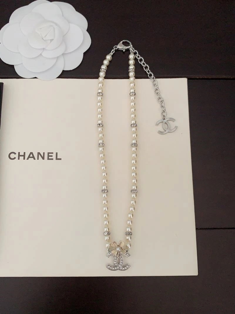 Bargain Chanel Necklaces