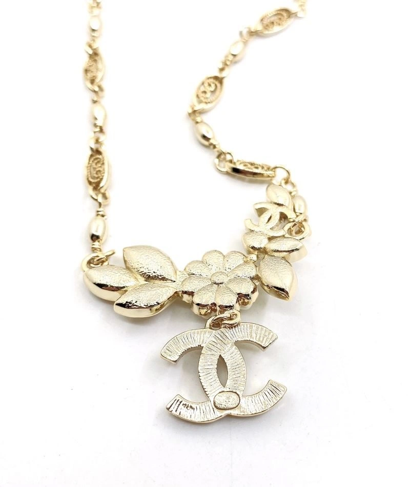 Cut-rate Chanel Necklaces