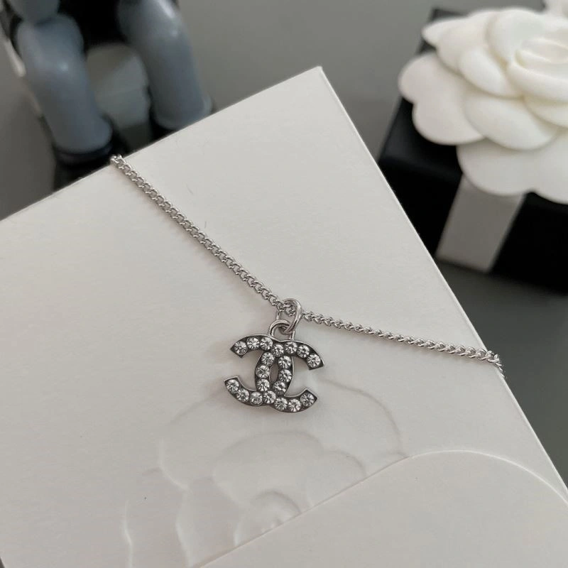 Inexpensive Chanel Necklaces