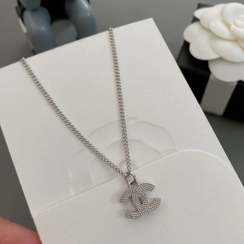 Inexpensive Chanel Necklaces