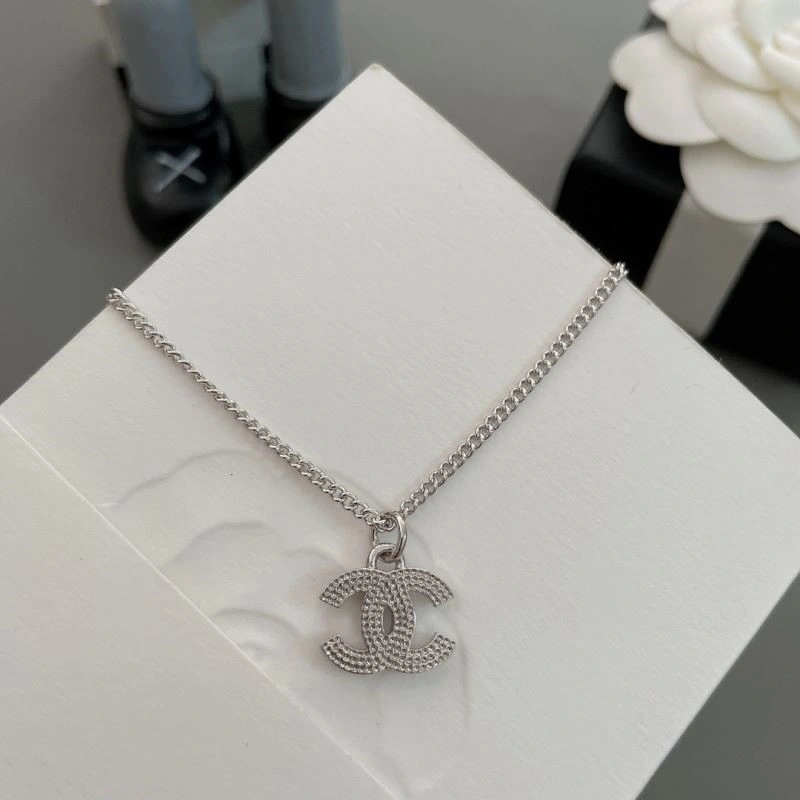 Inexpensive Chanel Necklaces