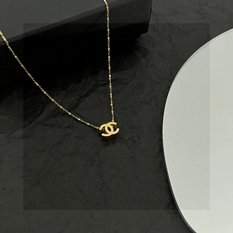 Precise copy Chanel Necklaces