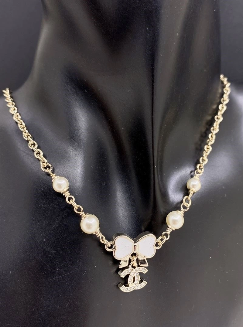 Cut-rate Chanel Necklaces