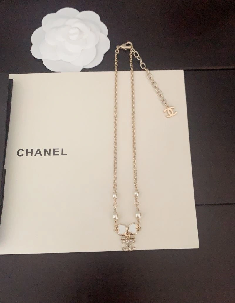 Cut-rate Chanel Necklaces