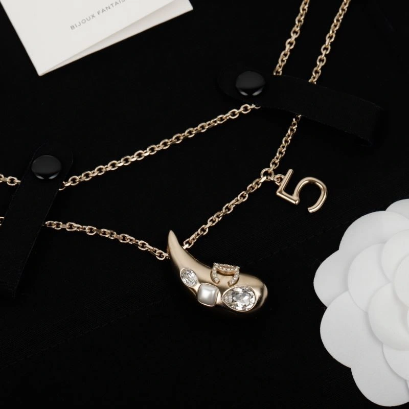 Original Chanel Necklaces