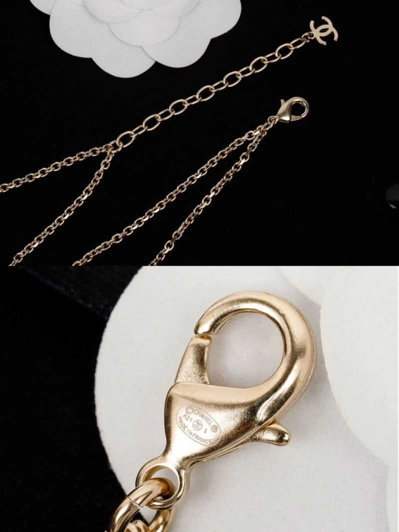 Original Chanel Necklaces