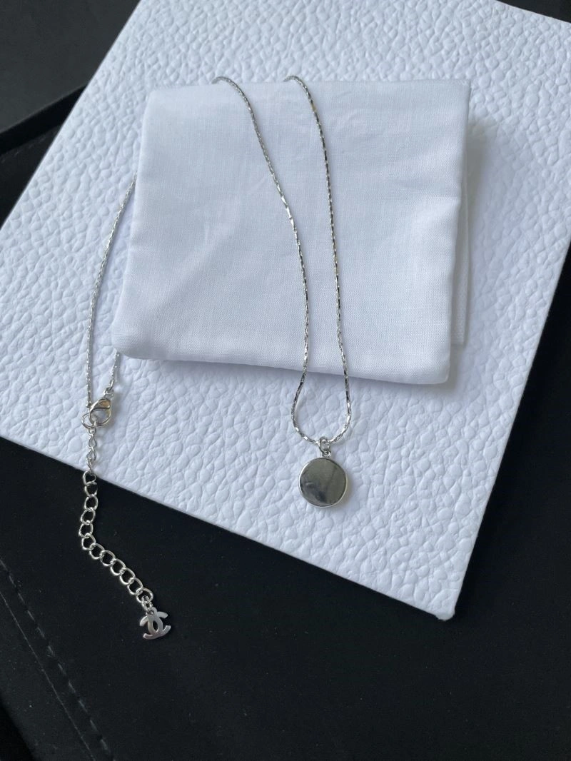 Original Chanel Necklaces