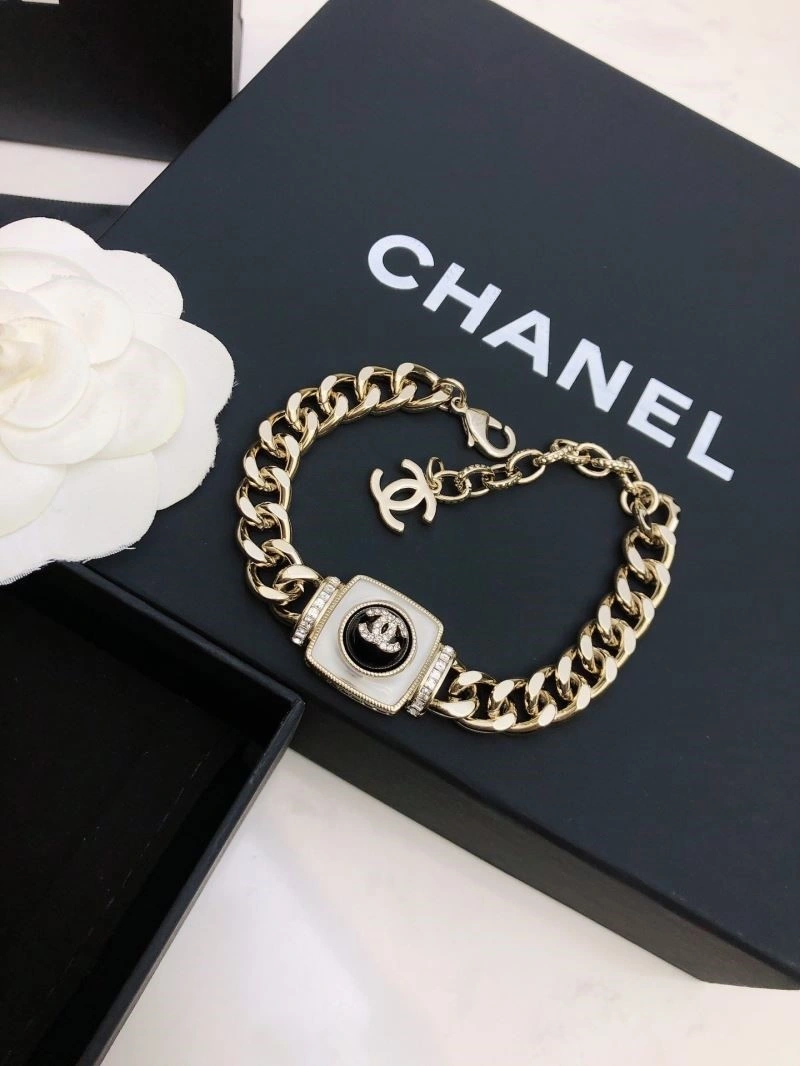 Chanel Necklaces