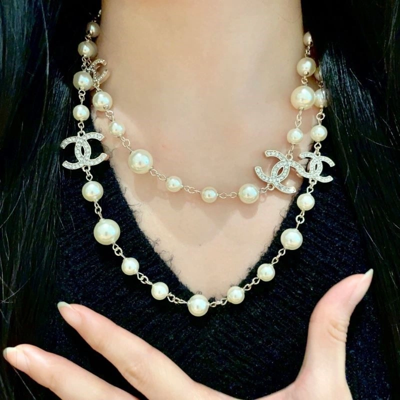 Brand-authenticated Chanel Necklaces
