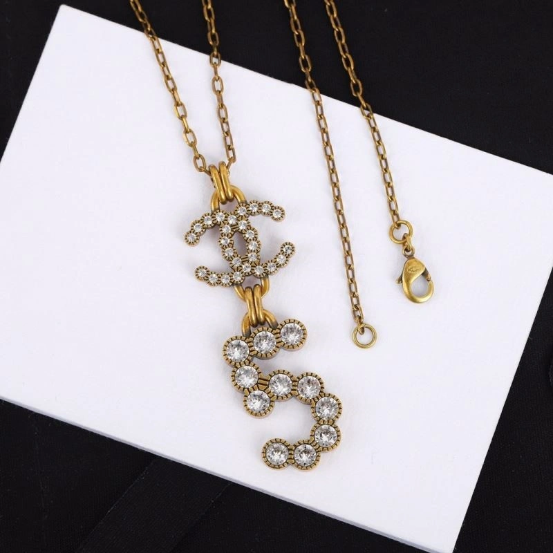 Low-cost Chanel Necklaces