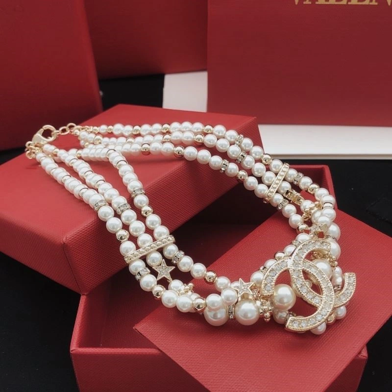 Original Chanel Necklaces