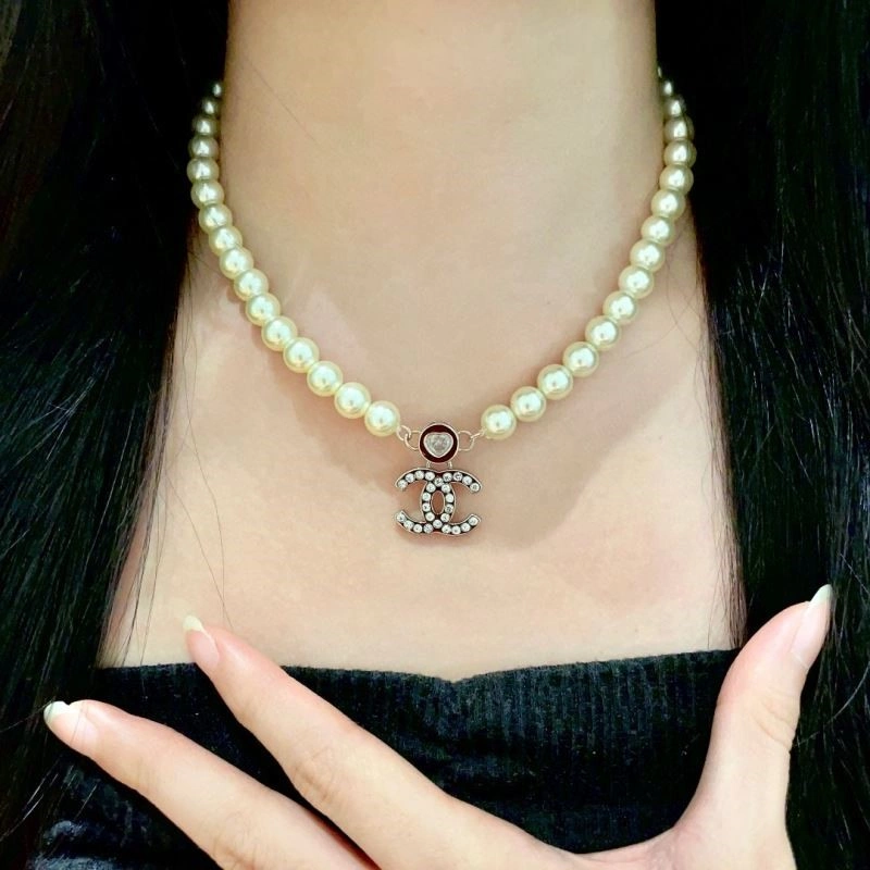 Brand-original Chanel Necklaces