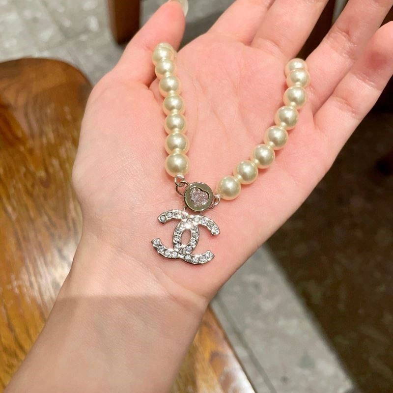 Brand-original Chanel Necklaces