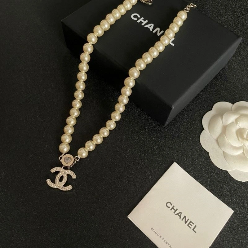 Brand-original Chanel Necklaces