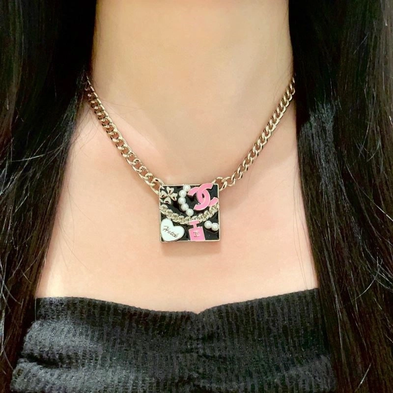 1:1 copy Chanel Necklaces