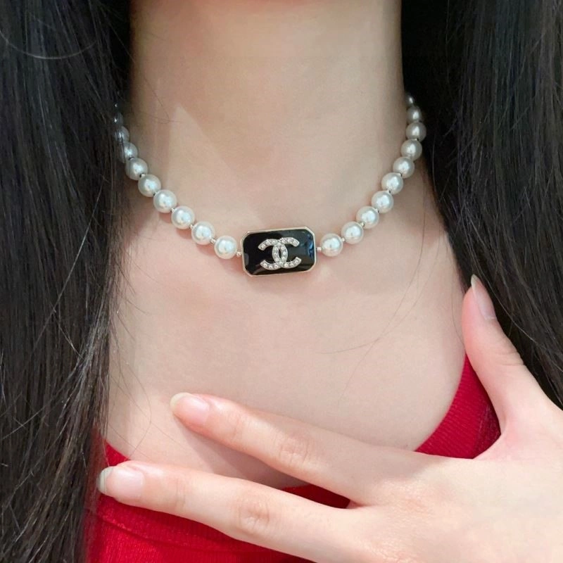 Brand-original Chanel Necklaces