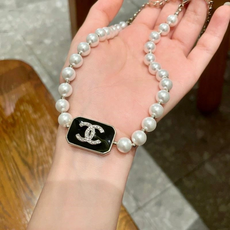 Brand-original Chanel Necklaces