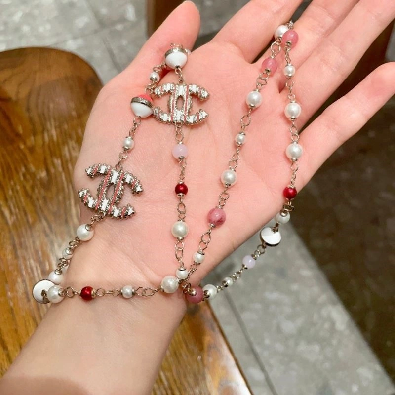 Original Chanel Necklaces