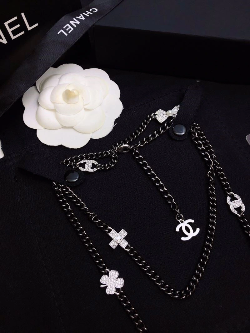 Accurate model Chanel Necklaces