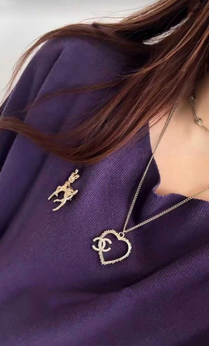 Brand-authenticated Chanel Necklaces
