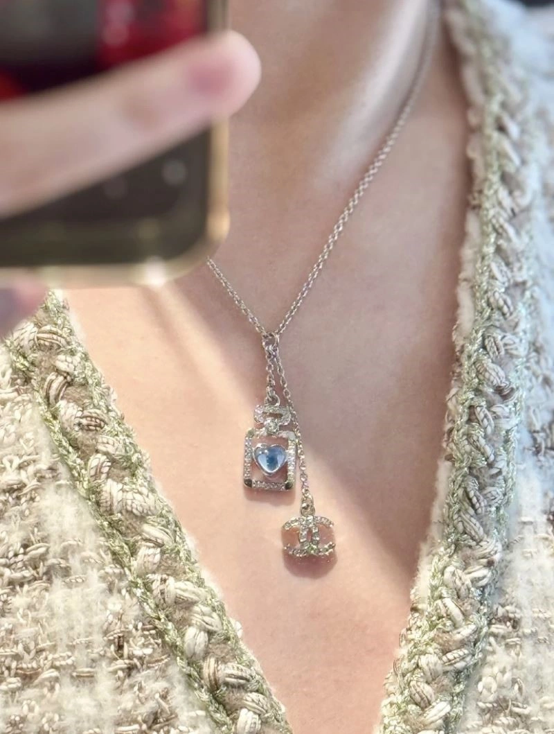 Precise copy Chanel Necklaces