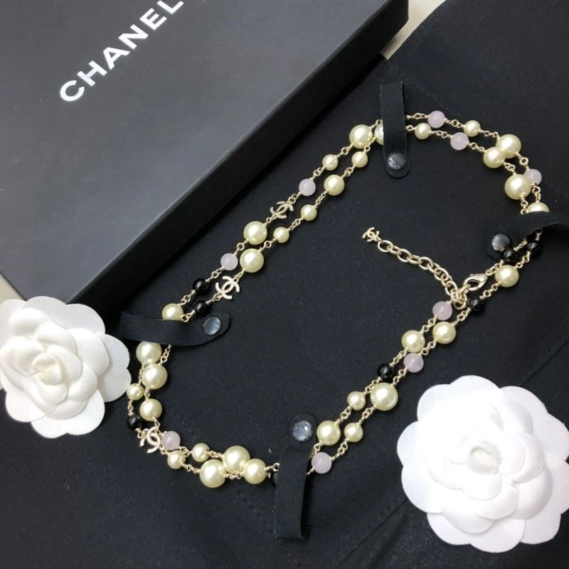 Original Chanel Necklaces