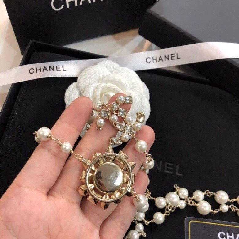 Discounted Chanel Necklaces