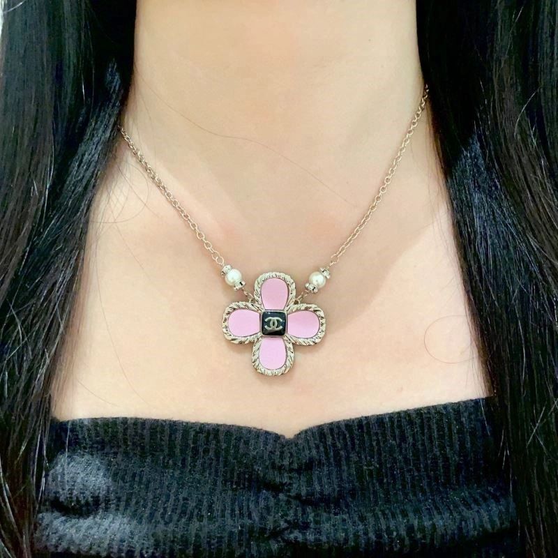 Value-priced Chanel Necklaces