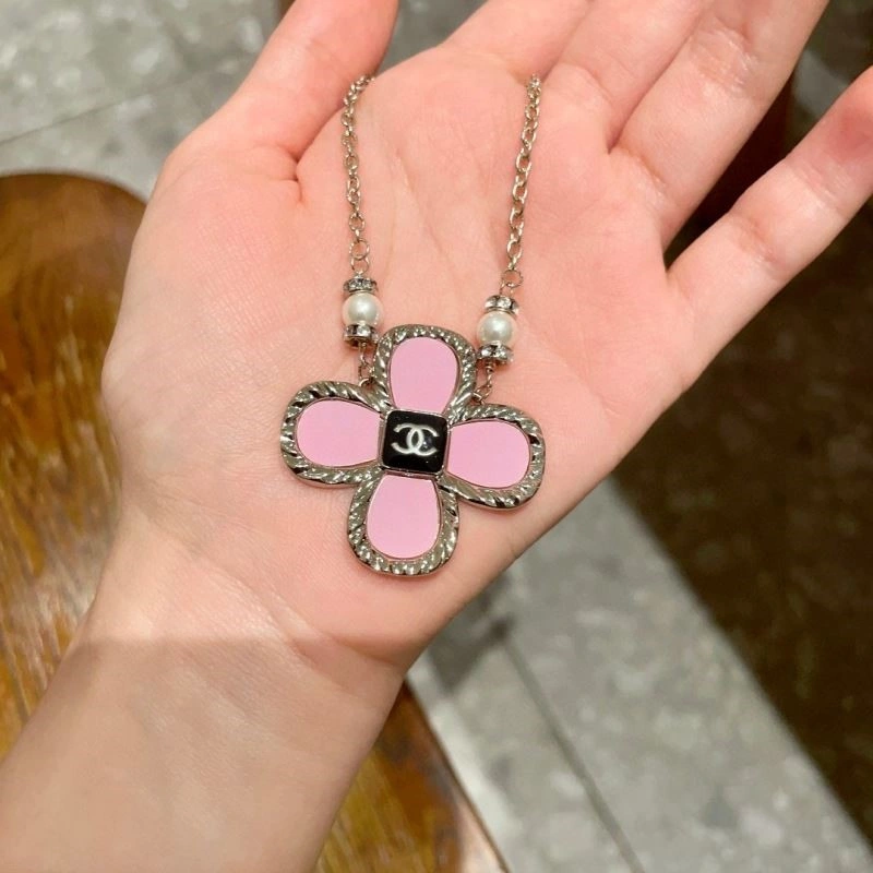 Value-priced Chanel Necklaces