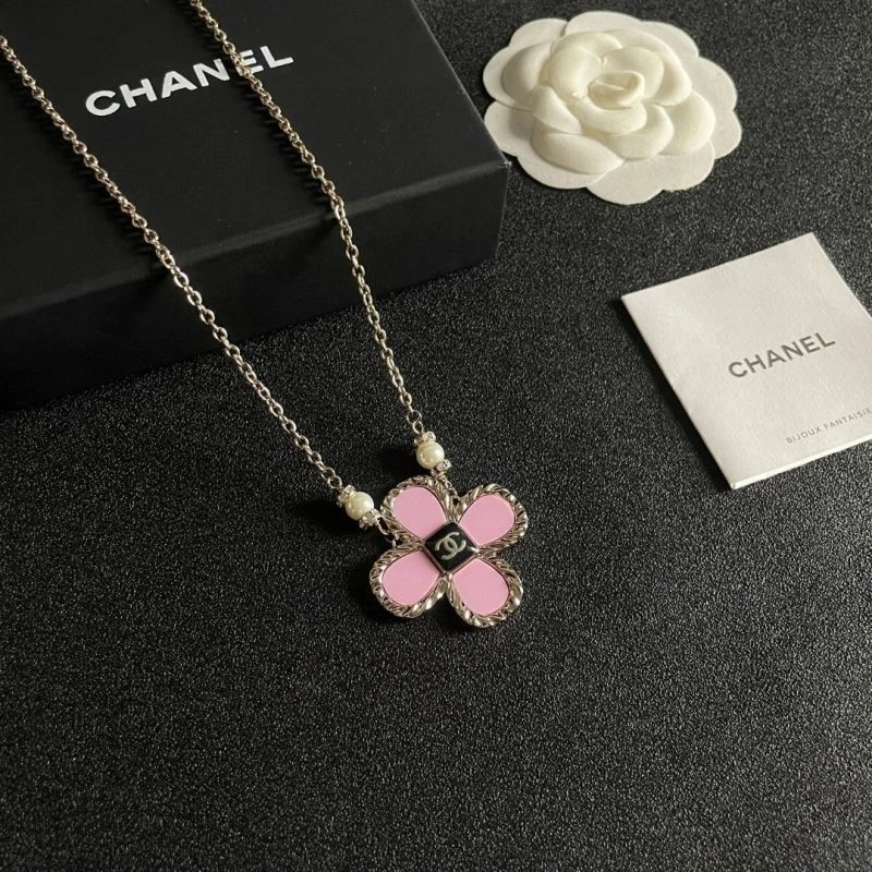 Value-priced Chanel Necklaces