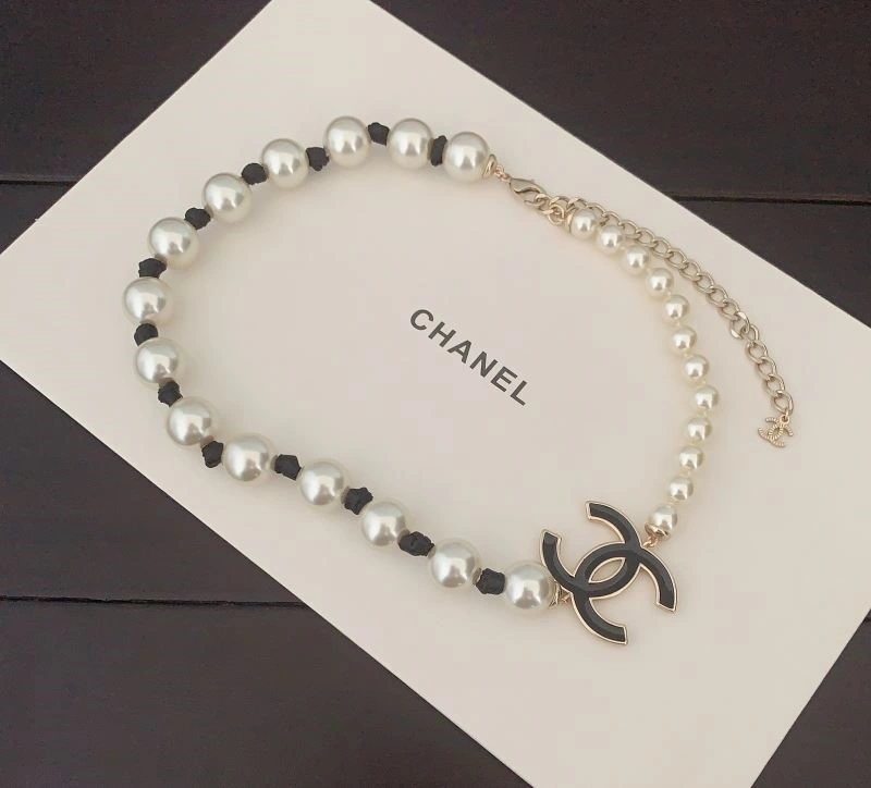 Value-priced Chanel Necklaces