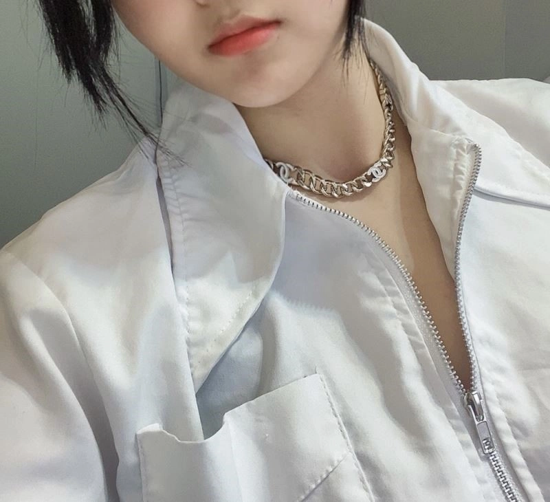 Top mirror Chanel Necklaces