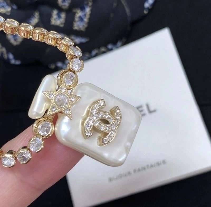 Brand-original Chanel Necklaces