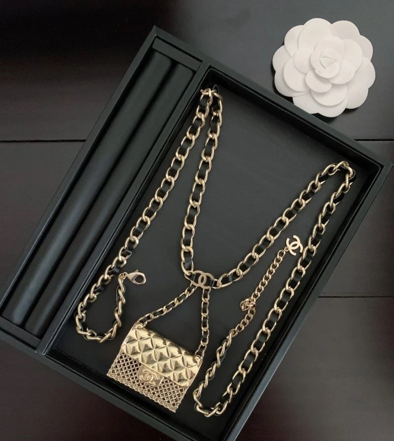 Indistinguishable Chanel Necklaces