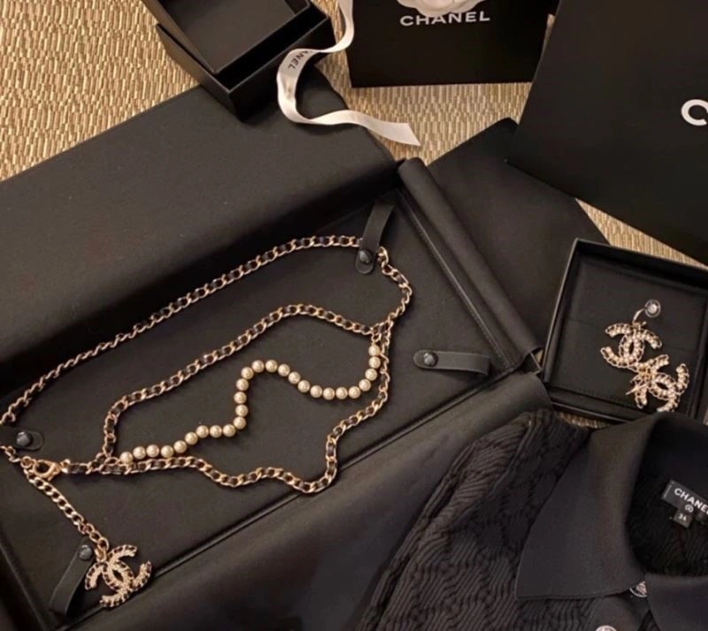 Accurate model Chanel Necklaces