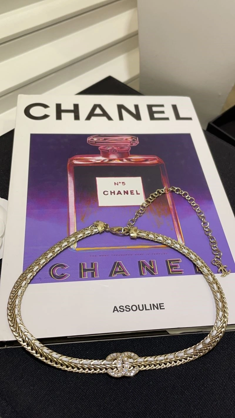 Accurate model Chanel Necklaces