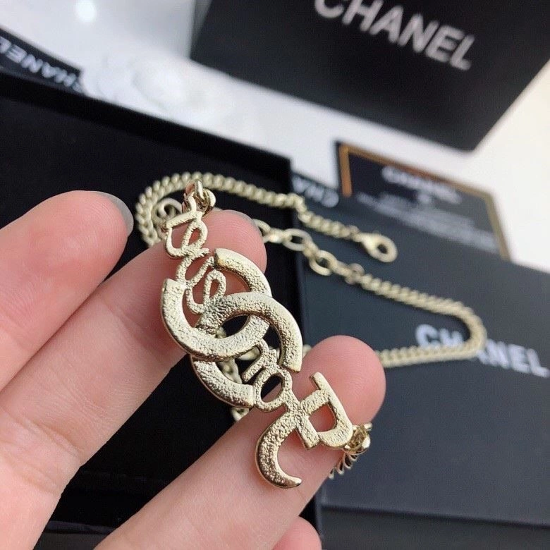 Original Chanel Necklaces